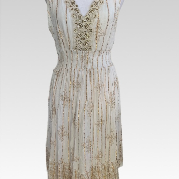 Me 2 Magic | Dresses | Me 2 Magic Elegant Cream And Gold Embroidered ...